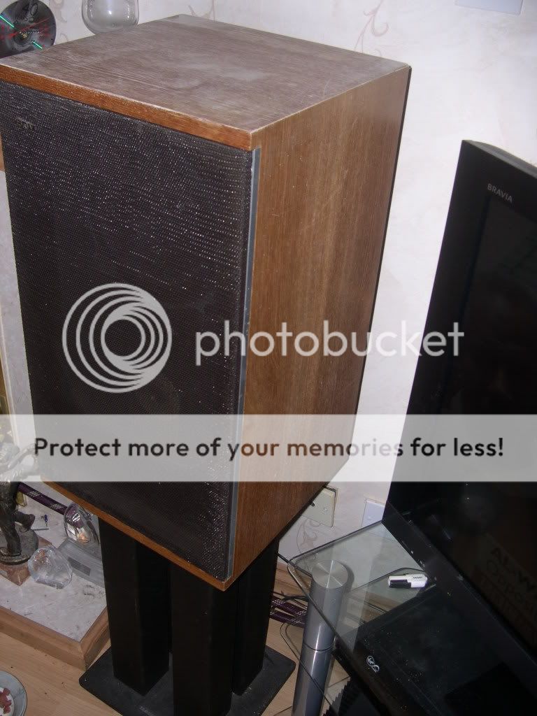 Dalines, KEF B110, KEF T15, Coles 4001G